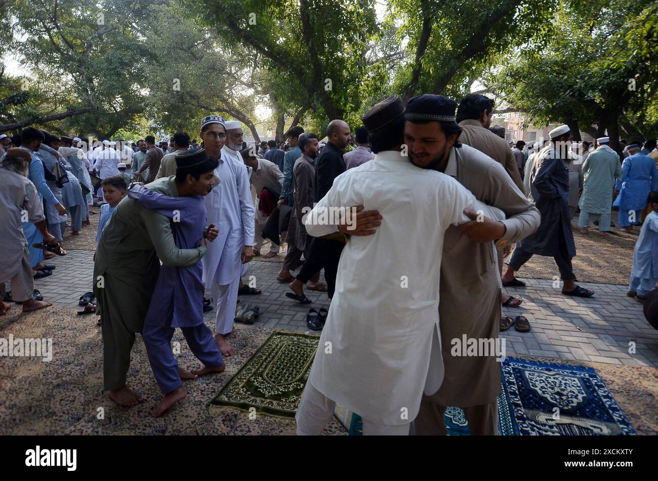 Peshawar, Peshawar, Pakistan. 17th June, 2024. Pakistani Muslims ...