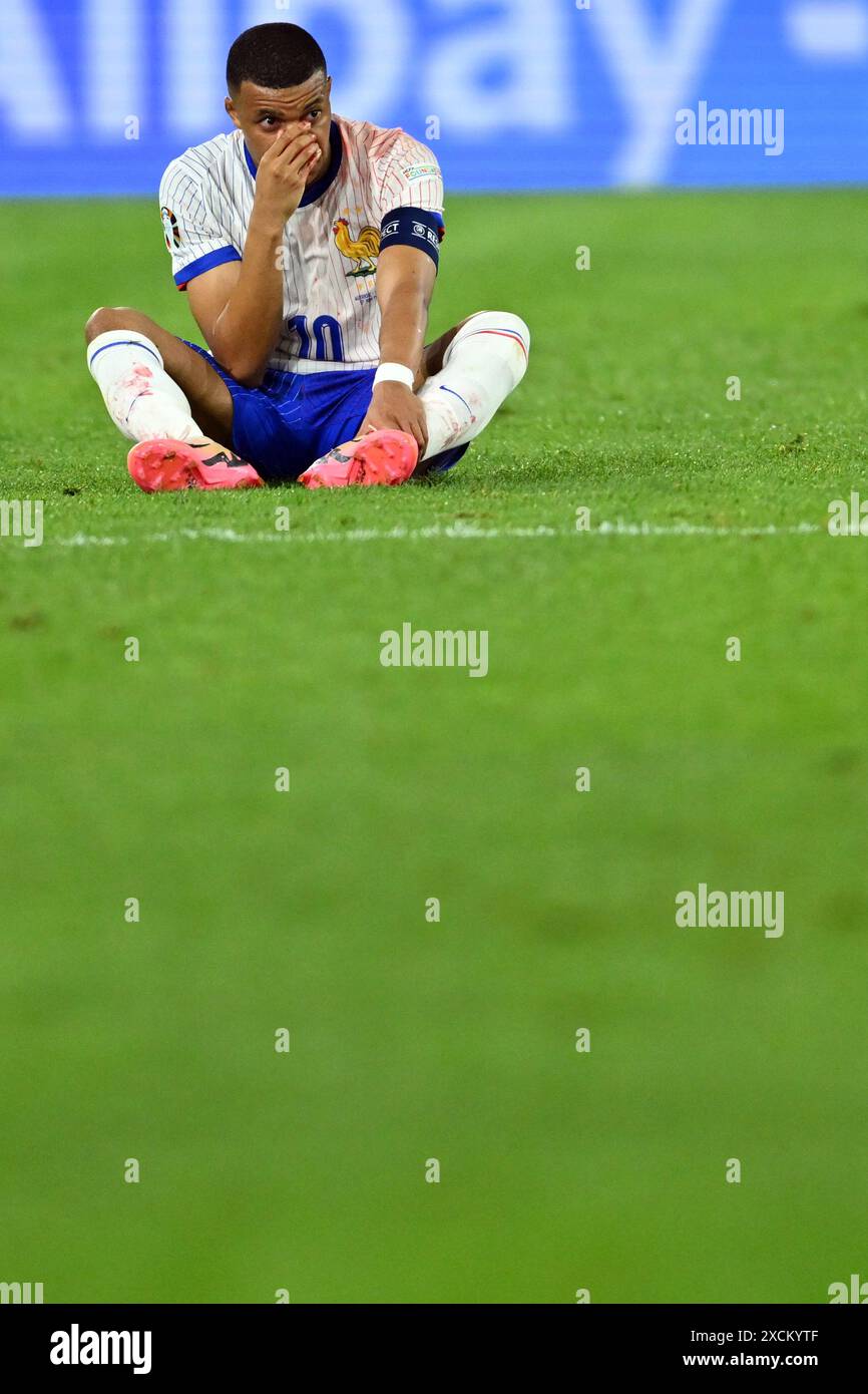 Kylian mbappe nose austria france 2024 hi-res stock photography and ...