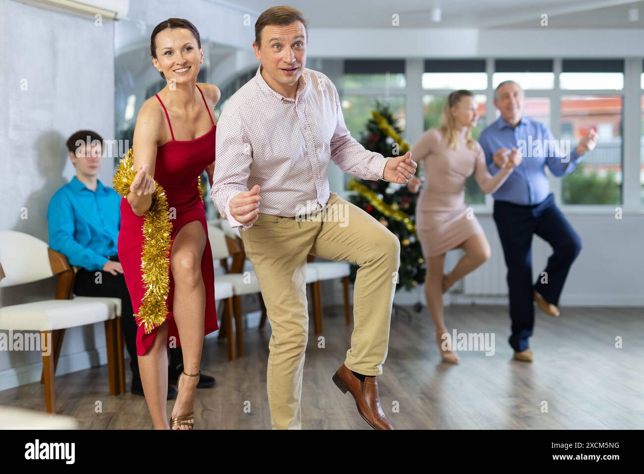 Foxtrot rhythm hi-res stock photography and images - Alamy