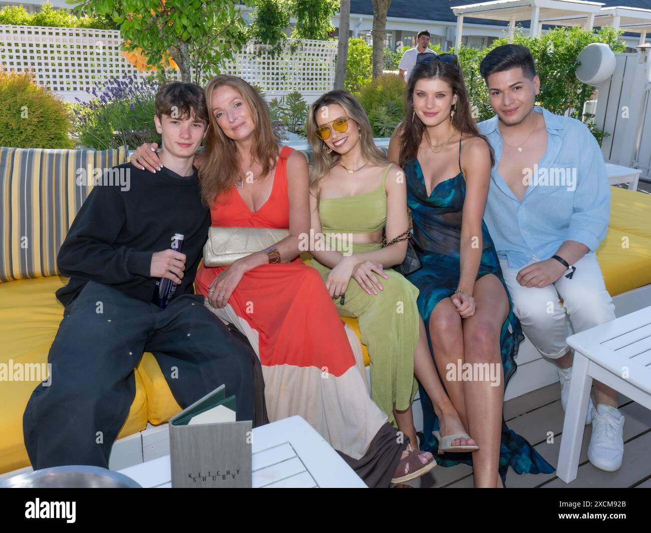 Ocean Mulholland, Jojo Mulholland, Estee Briceno, Mary Kate Bedway and ...