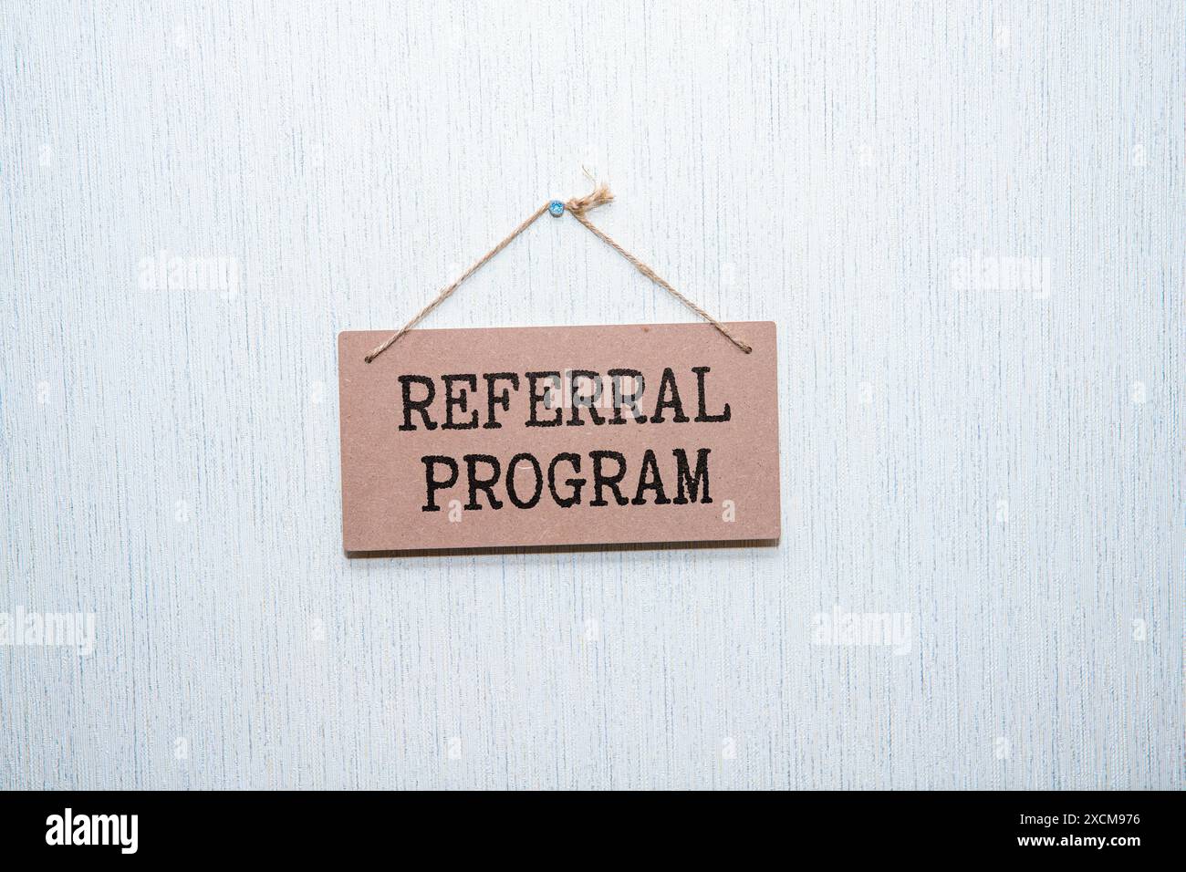 Employee referral program yellow hi-res stock photography and images ...
