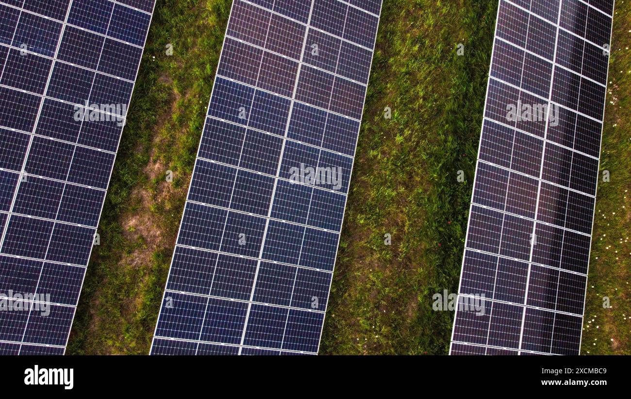 Close aerial view solar panels hi-res stock photography and images - Alamy