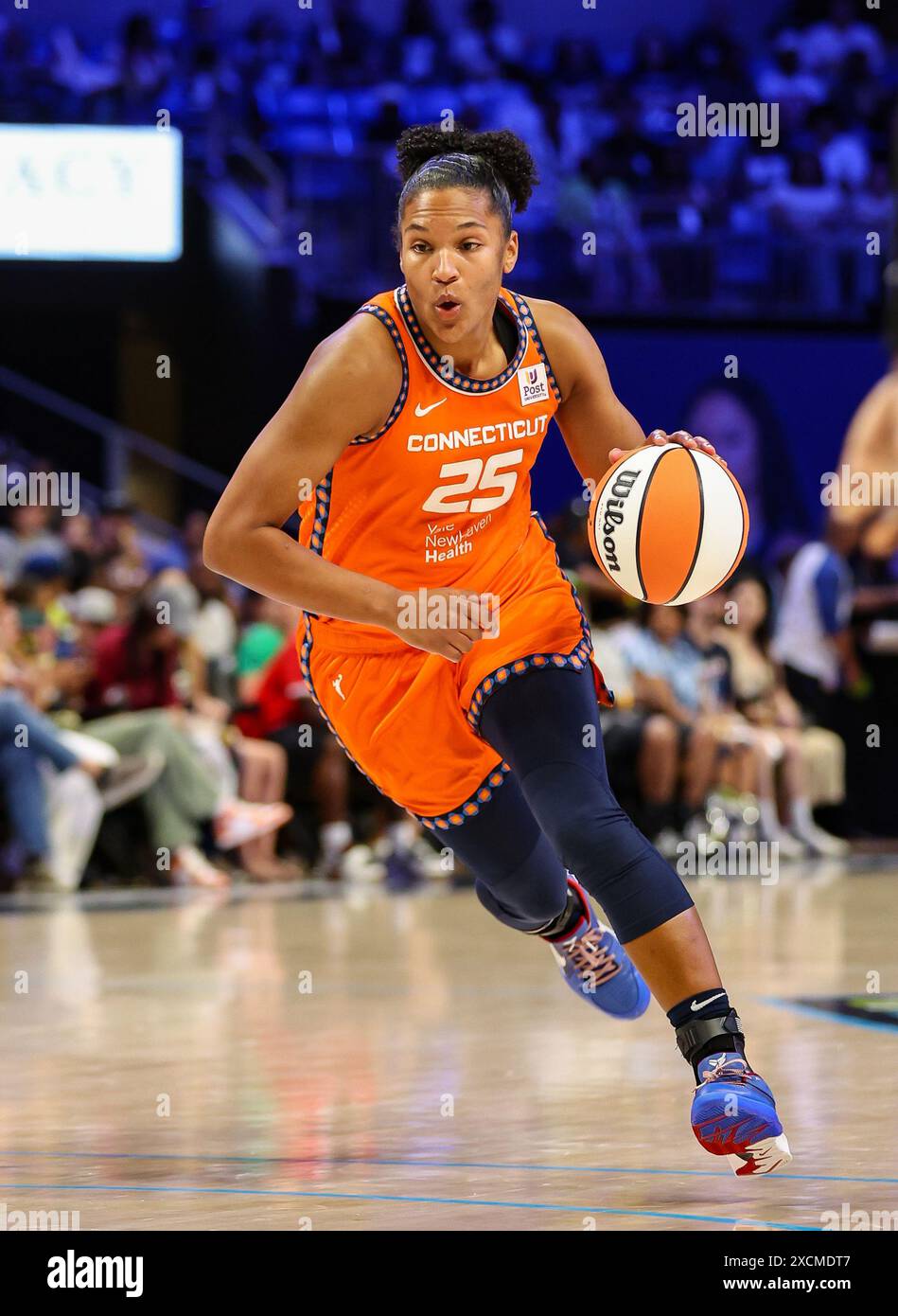 June 15, 2024: Connecticut's .Alyssa Thomas (25) dashes towards the ...