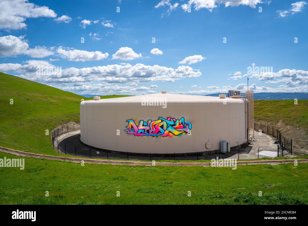 Water tank with graffiti Stock Photo - Alamy