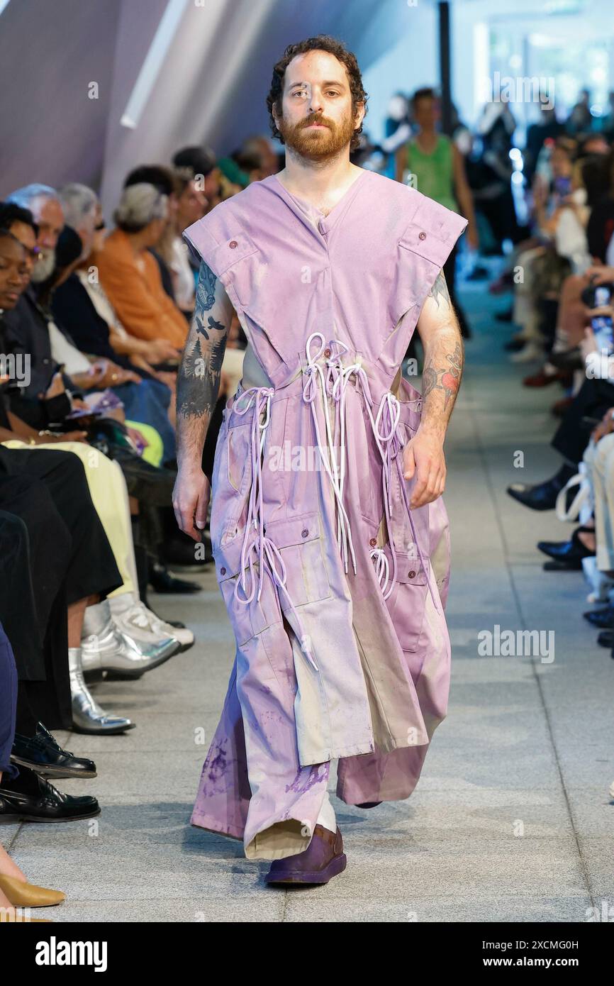 SIMON CRACKER Spring/Summer 2025 Runway during Milan Fashion Week ...