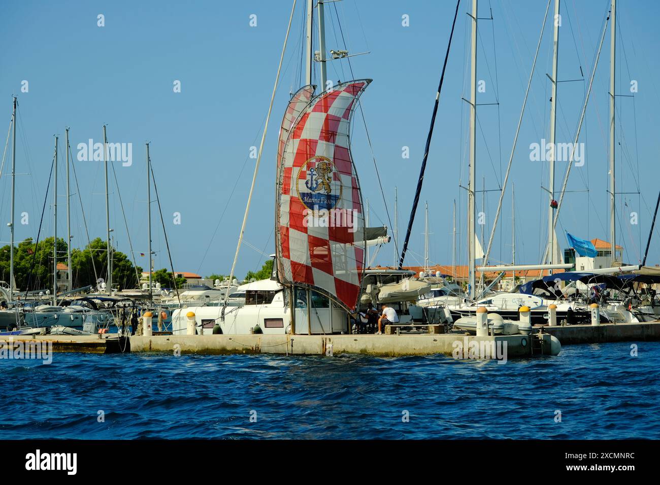 Large sailboat red white hi-res stock photography and images - Alamy