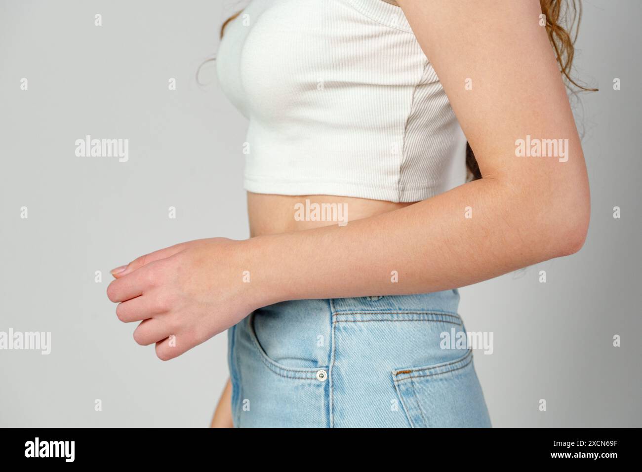 Gestural movement hi-res stock photography and images - Alamy