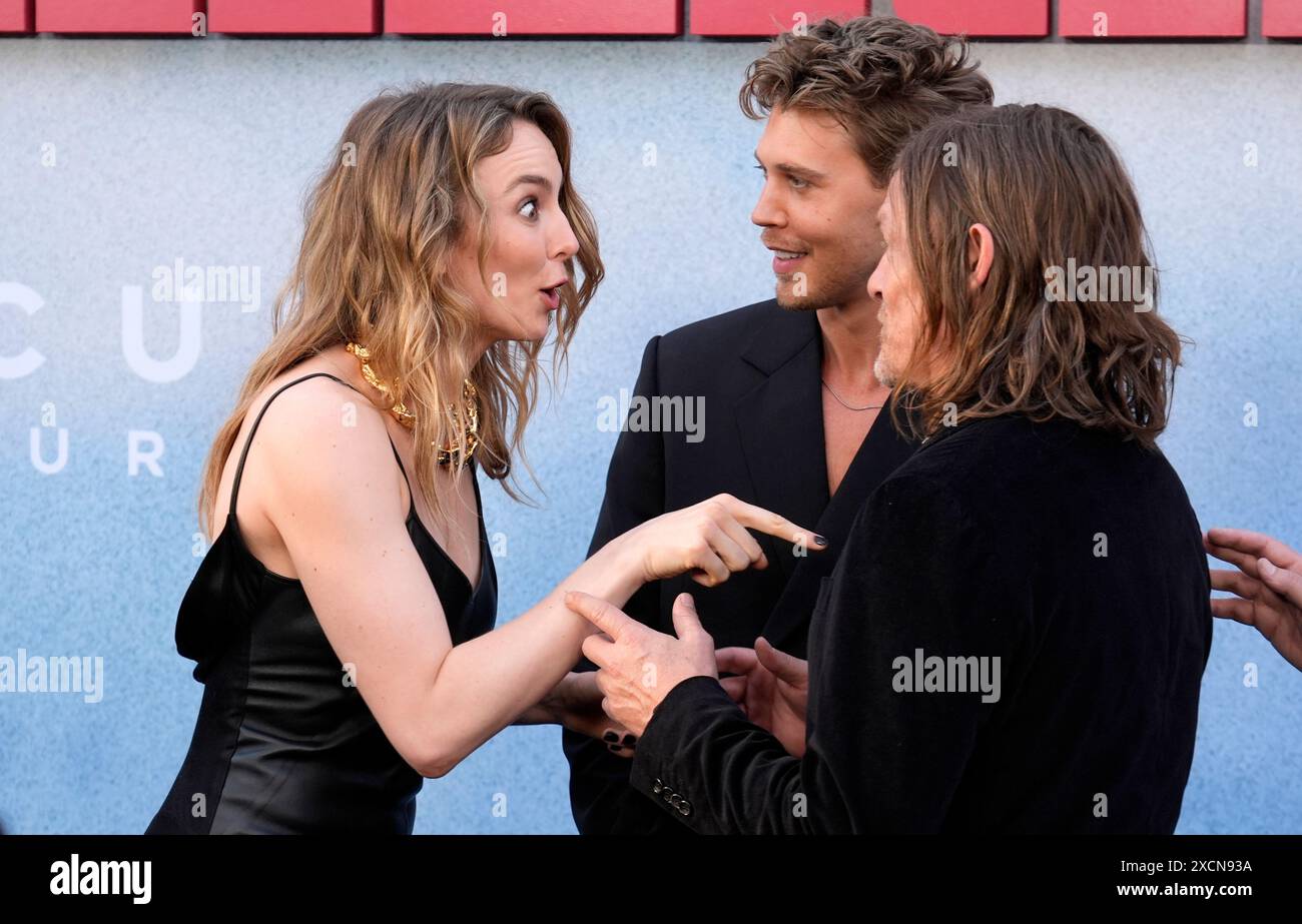 Jodie Comer, left, mingles with Austin Butler, second from right, and ...