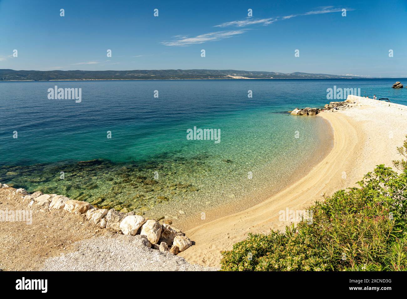 Strand Pisak Der Strand in Pisak an der Omis Riviera, Kroatien, Europa ...
