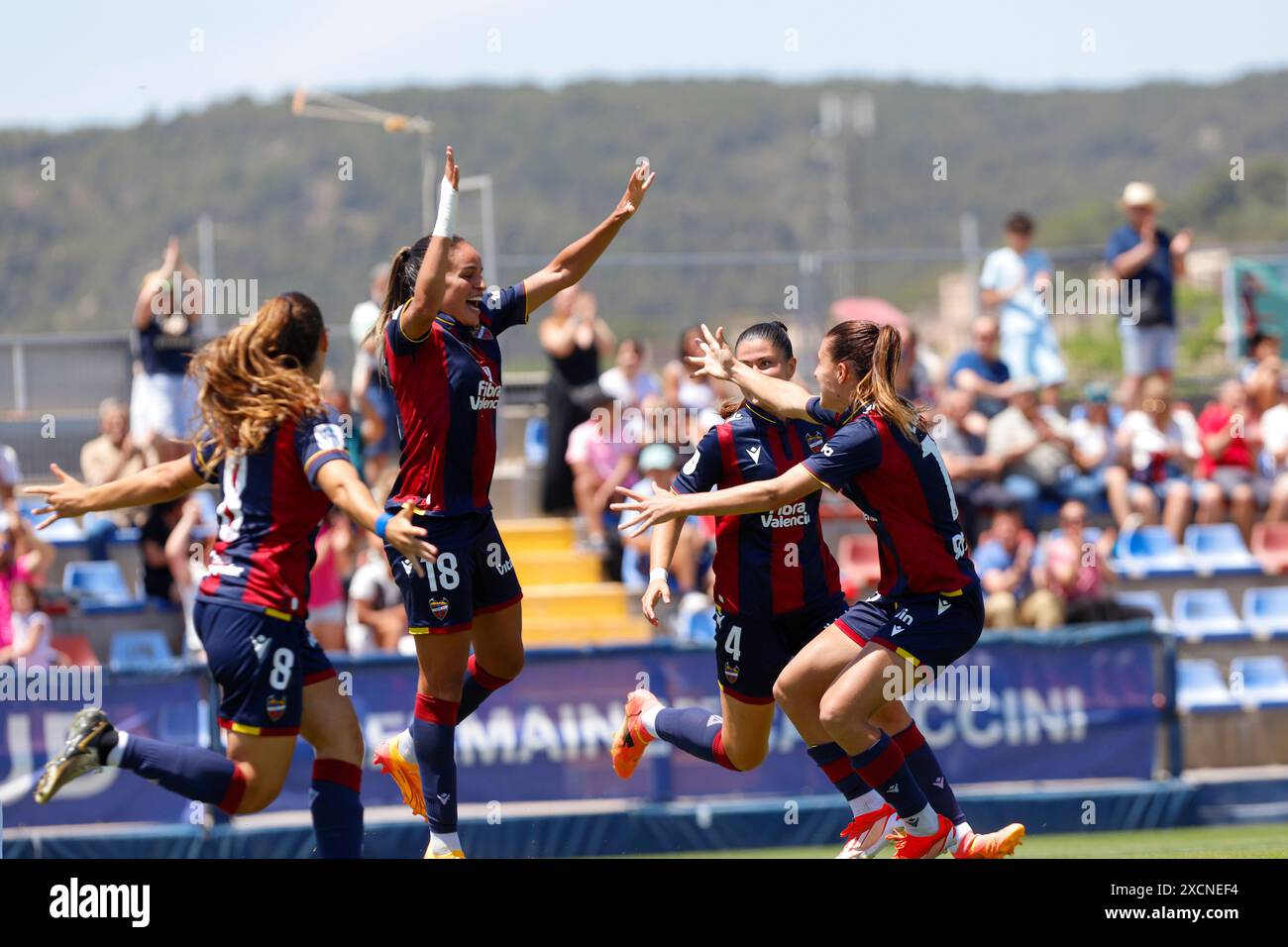 Maria Mendez of Levante UD Women reacts after scoring during a game ...