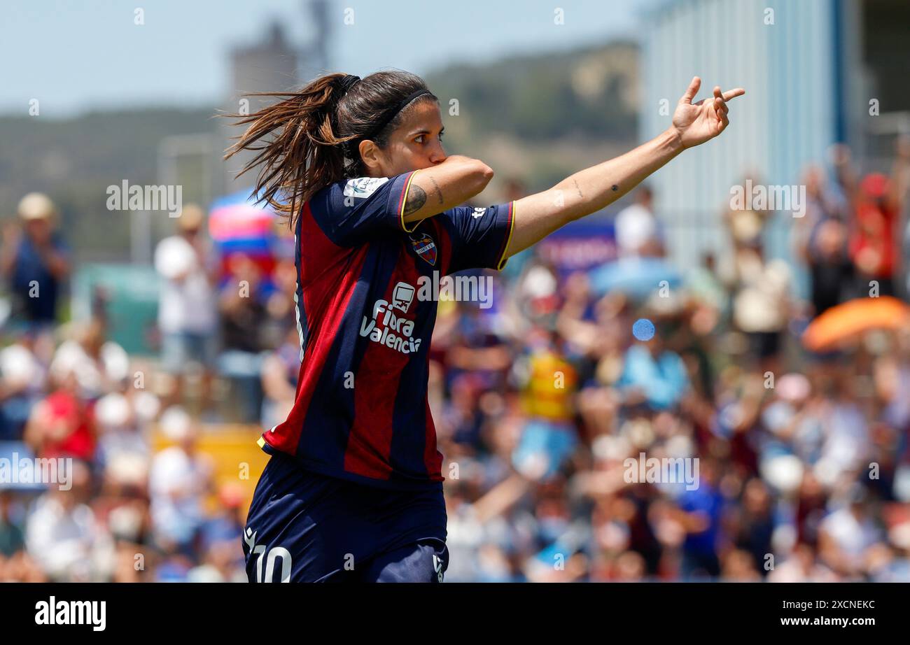Alba Redondo new player of Real Madrid and member of spanish national ...