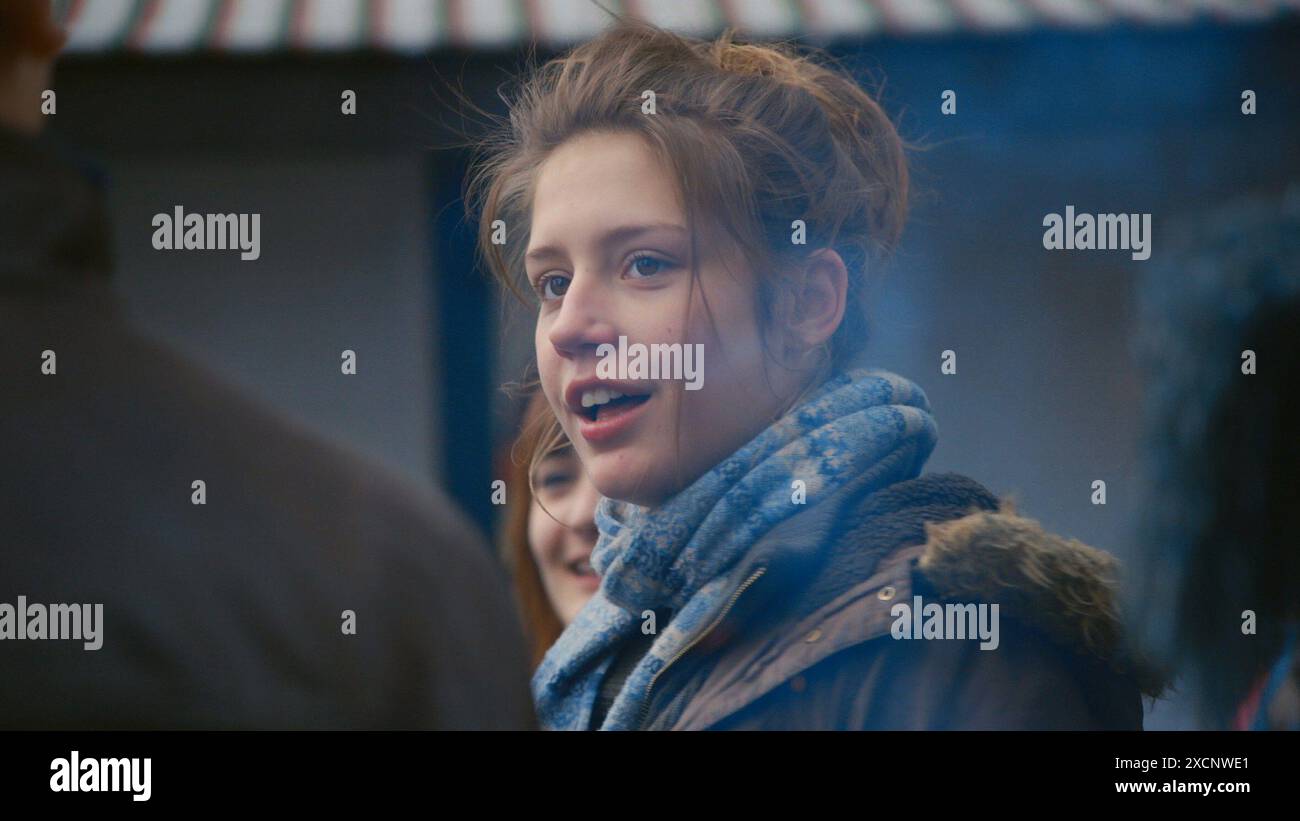 La Vie Dadèle Chapitres 1 Et 2 Blue Is The Warmest Color Year 2013