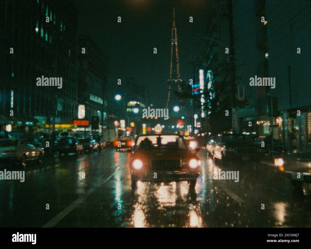 Street tokyo 1980s hi-res stock photography and images - Alamy