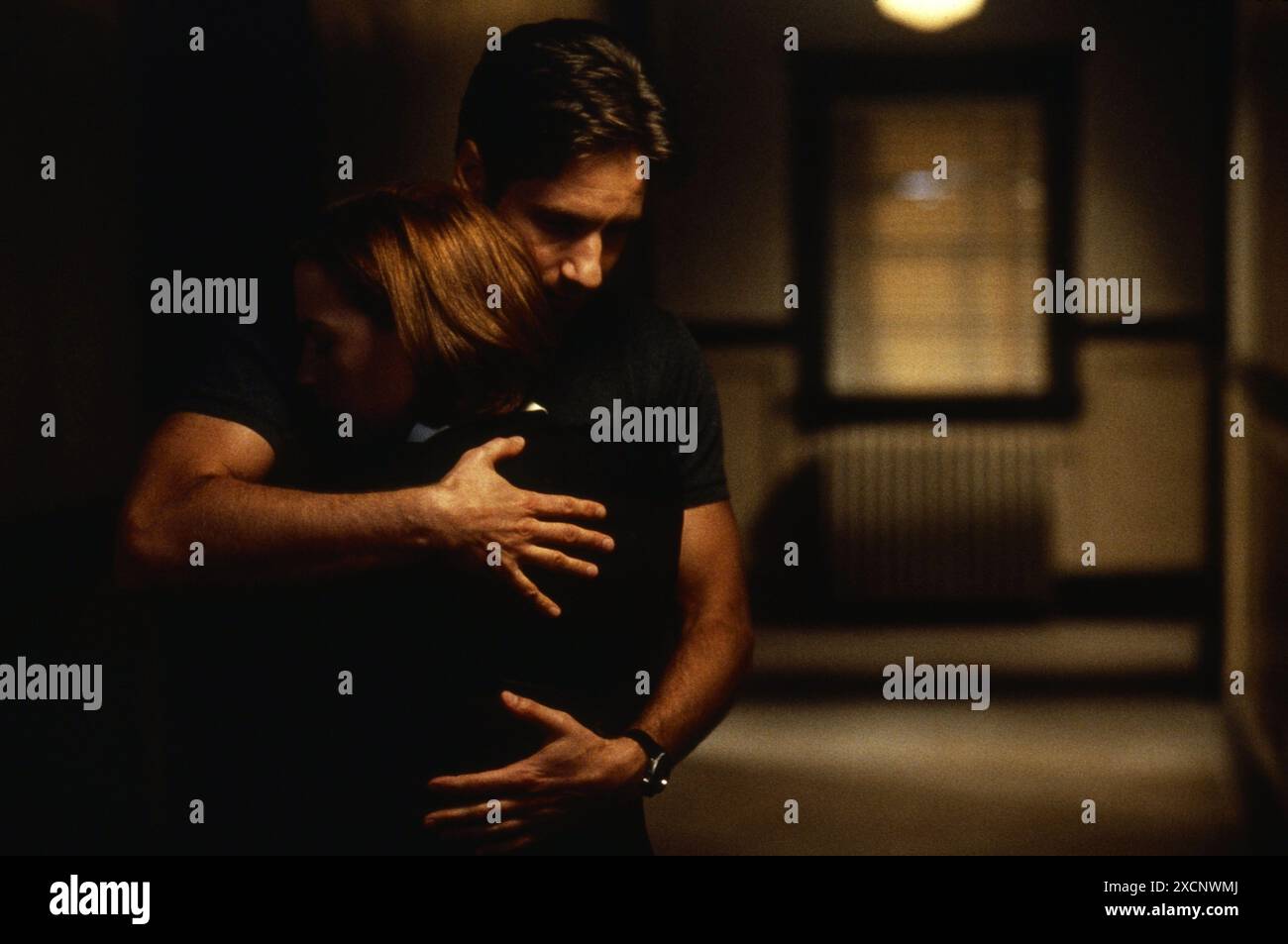 The movie gillian anderson 1998 hi-res stock photography and images - Alamy