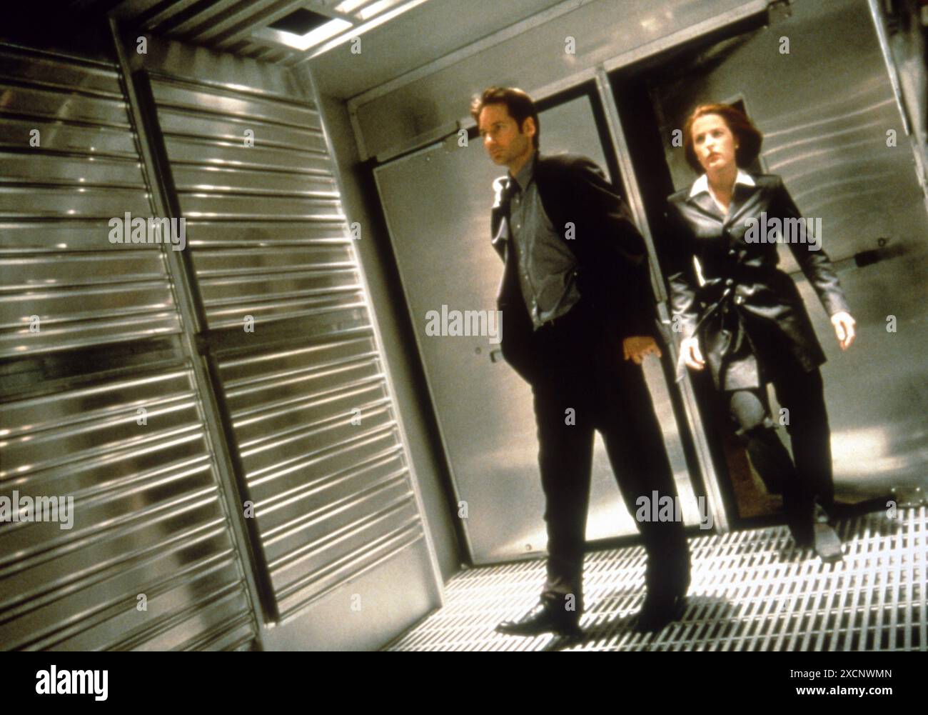 The X Files Year : 1998 USA Director: Rob Bowman David Duchovny ...