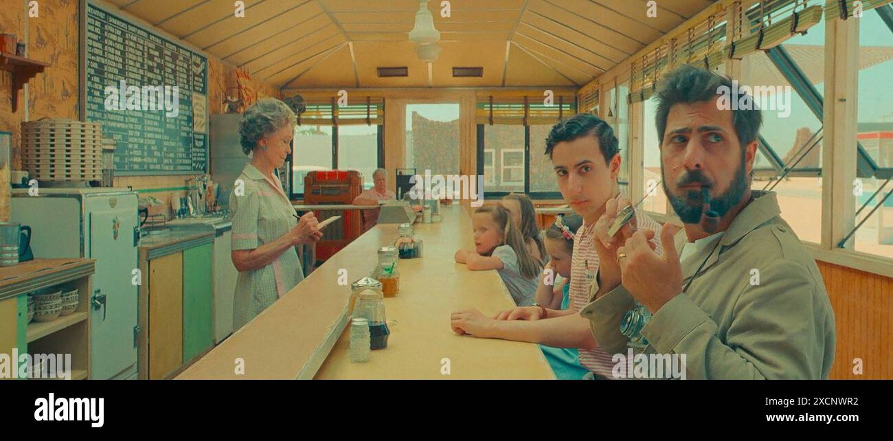 Asteroid City Year : 2023 USA Director: Wes Anderson Deanna Dunagan ...