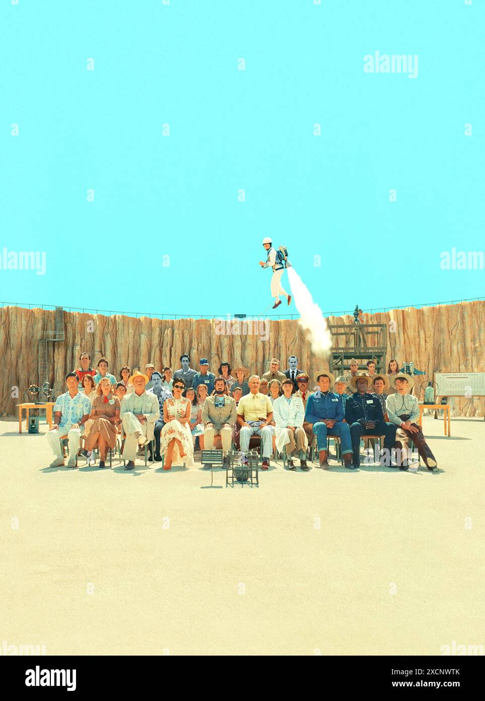 Asteroid city film still hi-res stock photography and images - Alamy