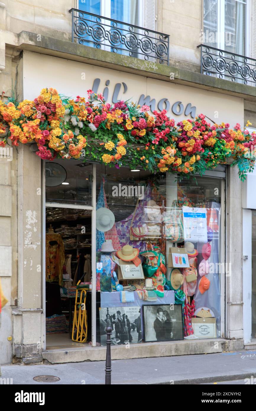 74 rue du temple hi-res stock photography and images - Alamy