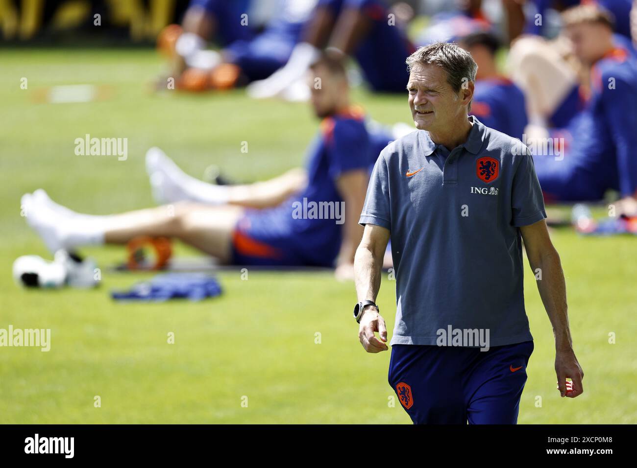 Wolfsburg, Germany. 18th June, 2024. . WOLFSBURG - Holland doctor Edwin ...