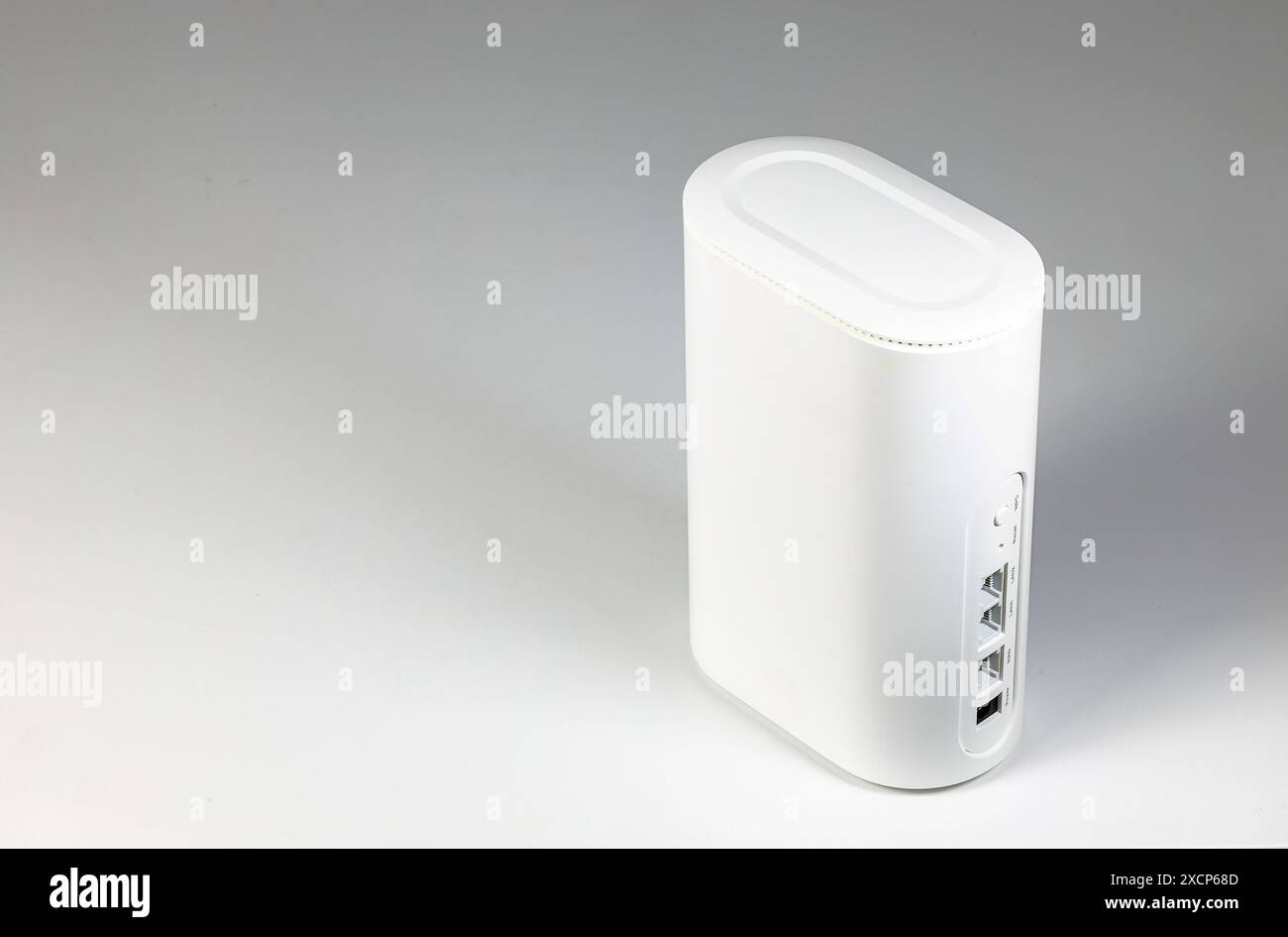 White router wi fi hi-res stock photography and images - Alamy
