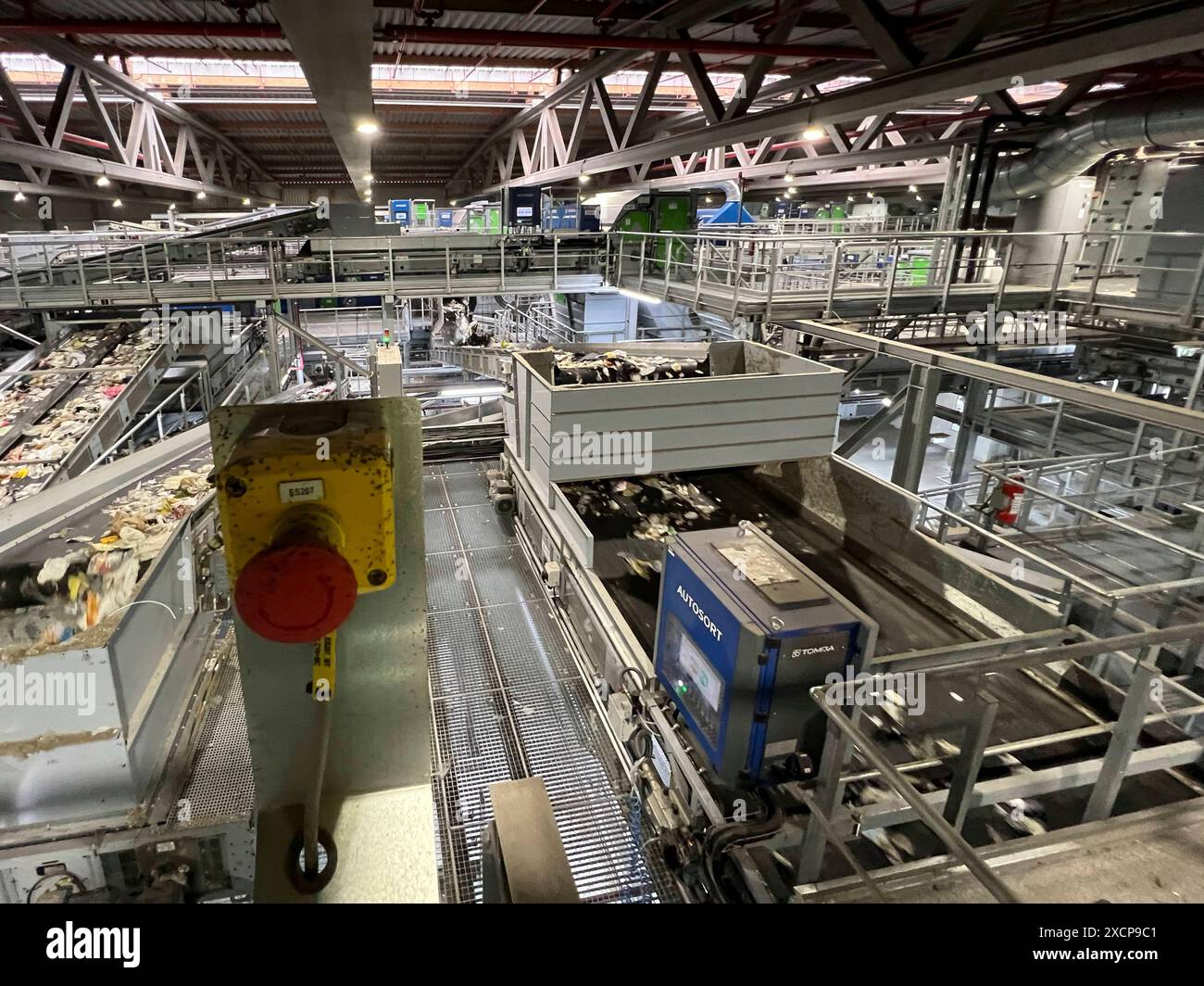 Pre Zero Sortieranlage Pre Zero Kunstoffmüll-Sortieranlage in Eitting ...