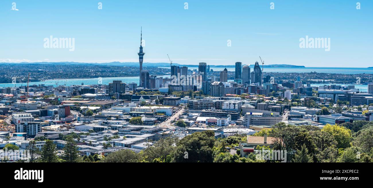 A panoramic image of central Auckland City, Auckland Harbour and the ...