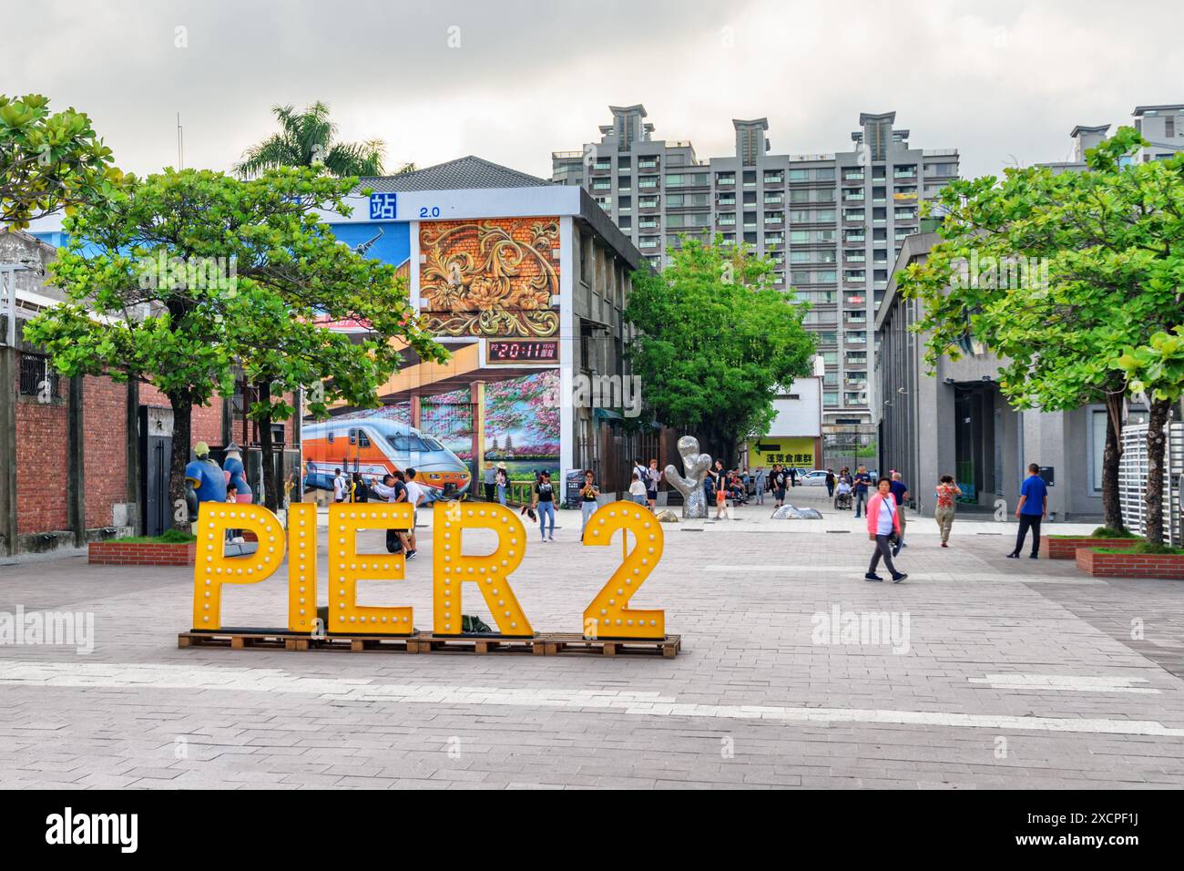 Kaohsiung, Taiwan - April 30, 2019: Awesome view of the Pier-2 Art ...