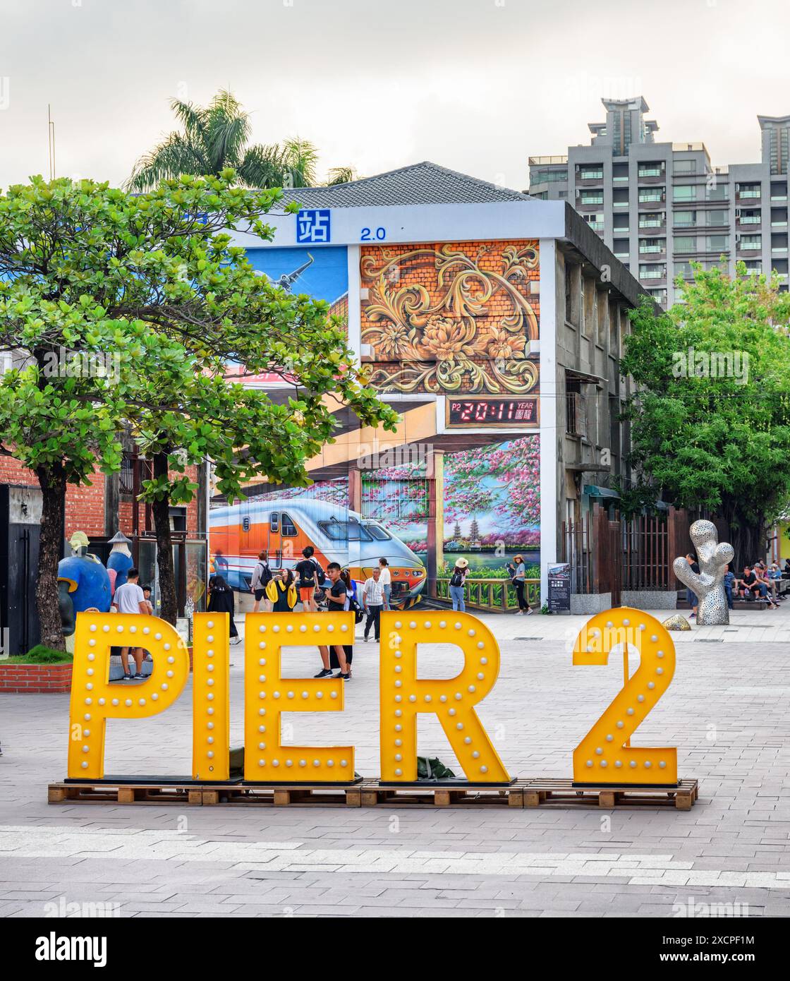 Kaohsiung, Taiwan - April 30, 2019: Awesome view of the Pier-2 Art ...