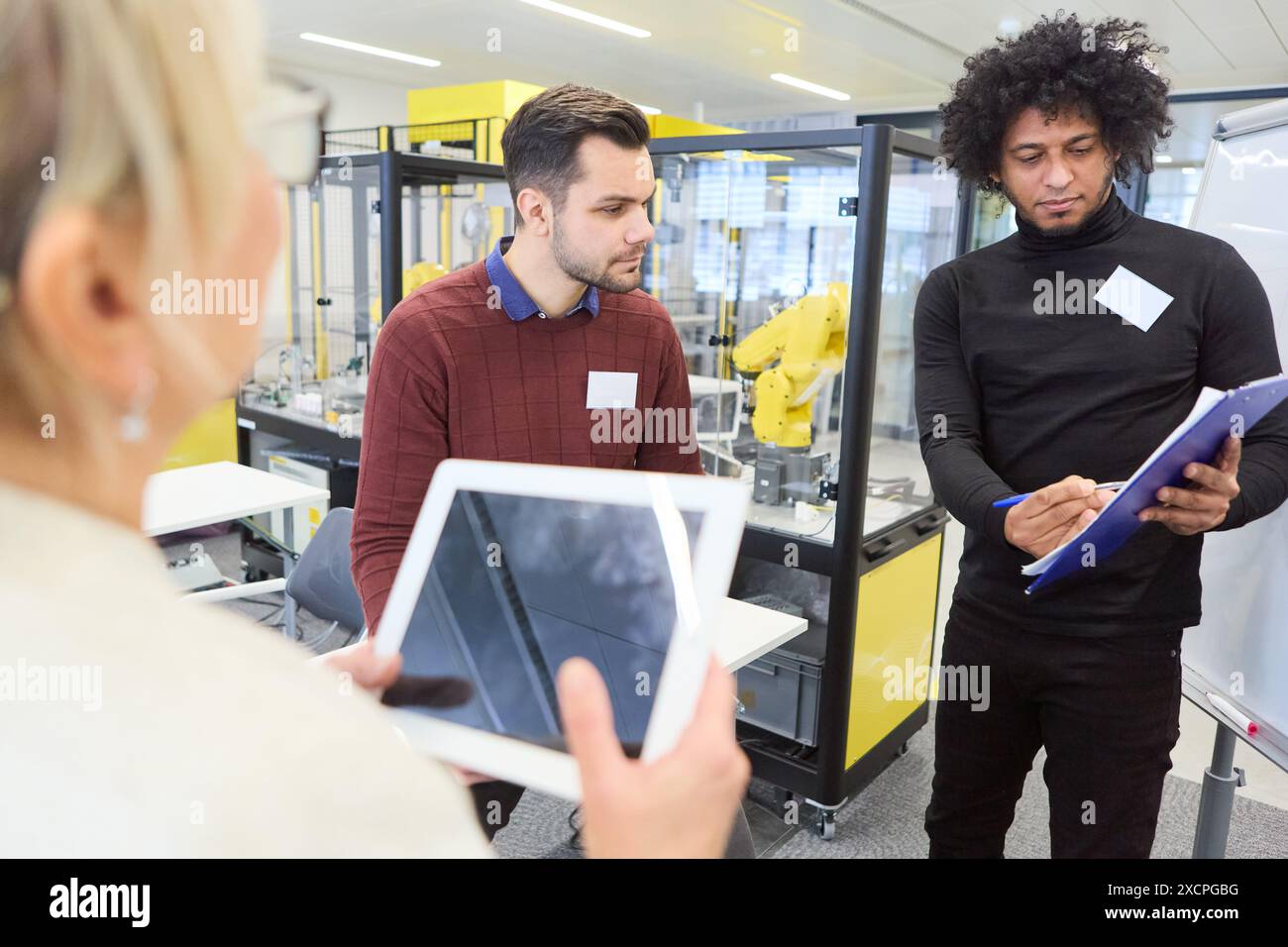 Lab setting hi-res stock photography and images - Alamy