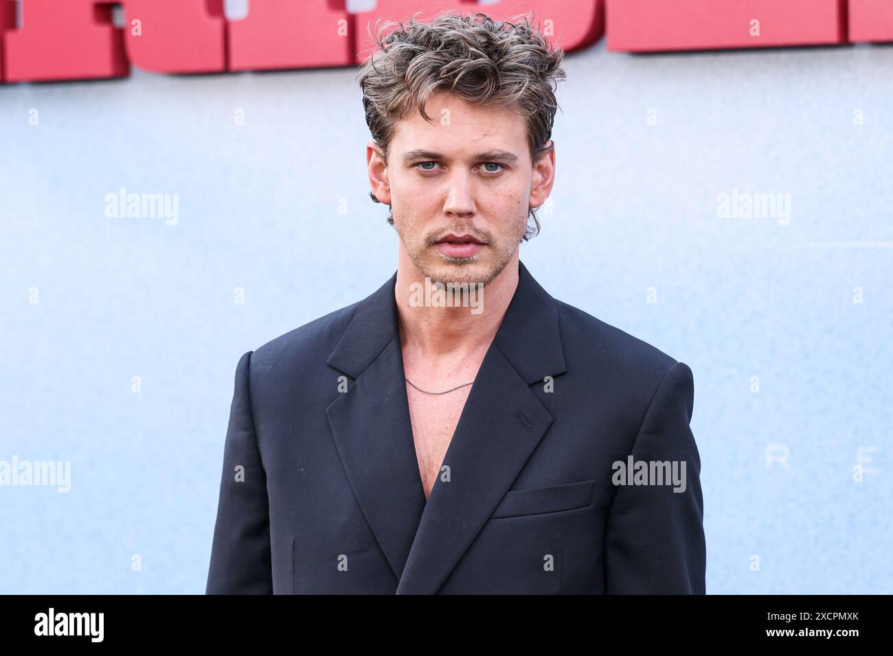 HOLLYWOOD, LOS ANGELES, CALIFORNIA, USA - JUNE 17: Austin Butler ...