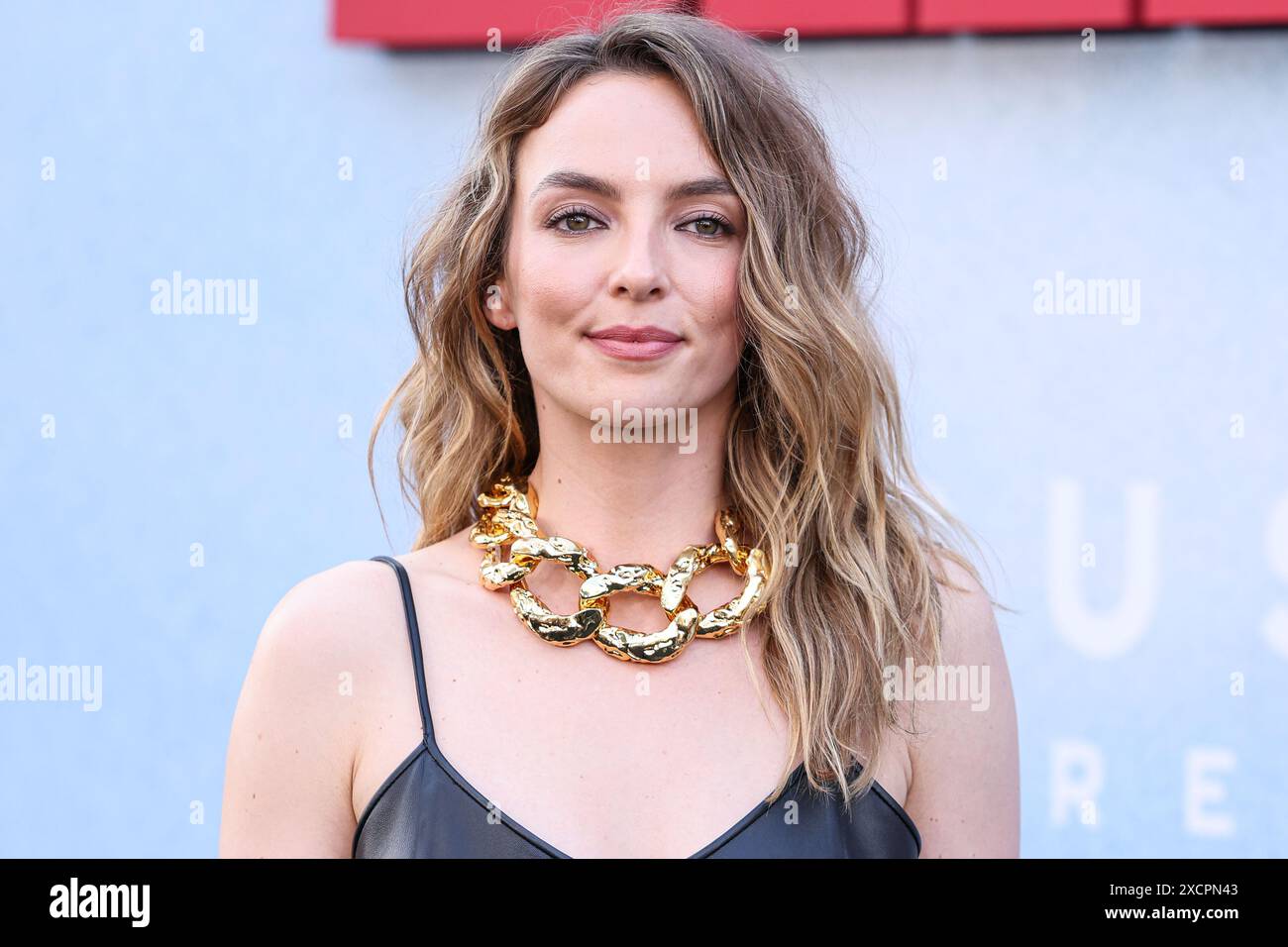 HOLLYWOOD, LOS ANGELES, CALIFORNIA, USA - JUNE 17: Jodie Comer wearing ...
