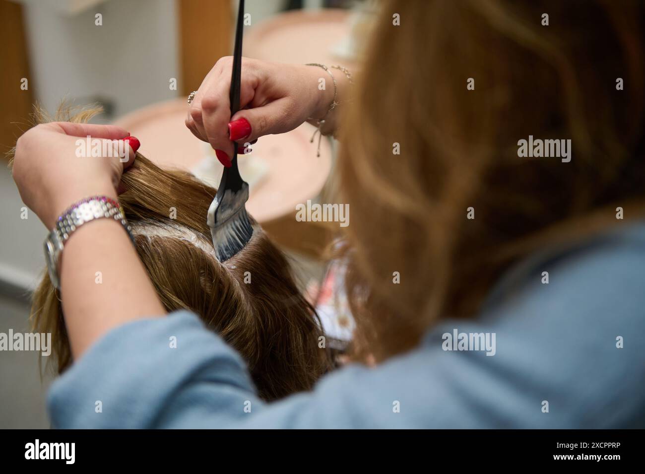 Hair dyeing techniques hi-res stock photography and images - Alamy