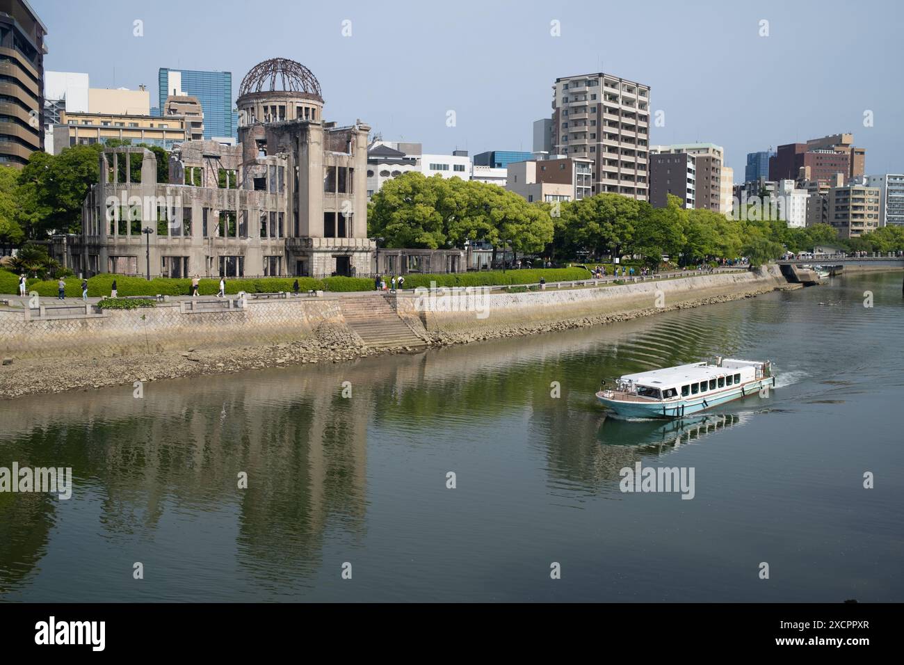 Hiroshima river cruise photos - Mitraveltips.com