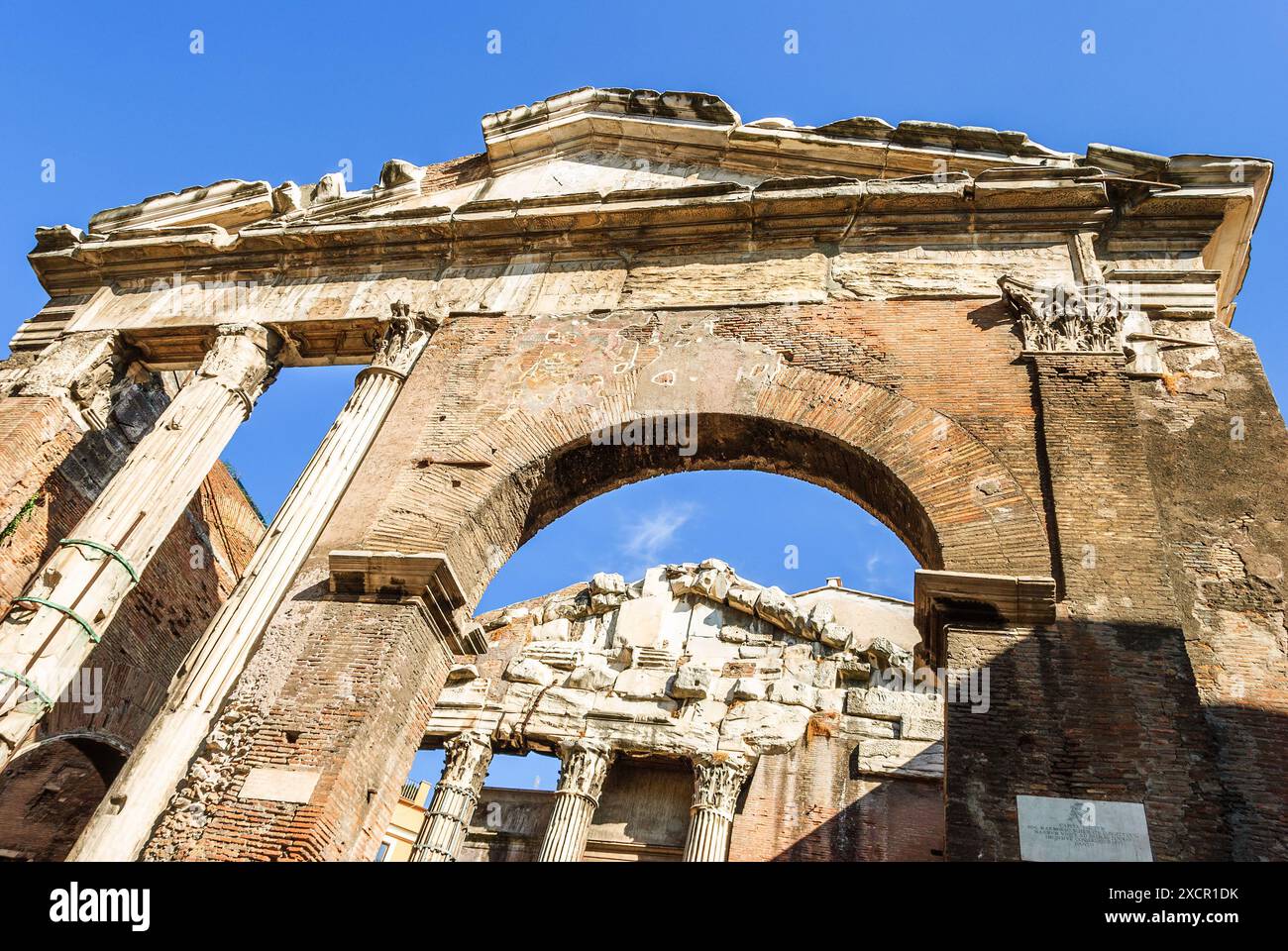 Outside social hi-res stock photography and images - Alamy