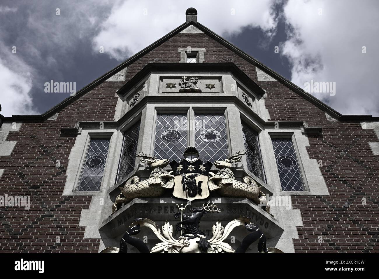 Crosby hall hi-res stock photography and images - Alamy