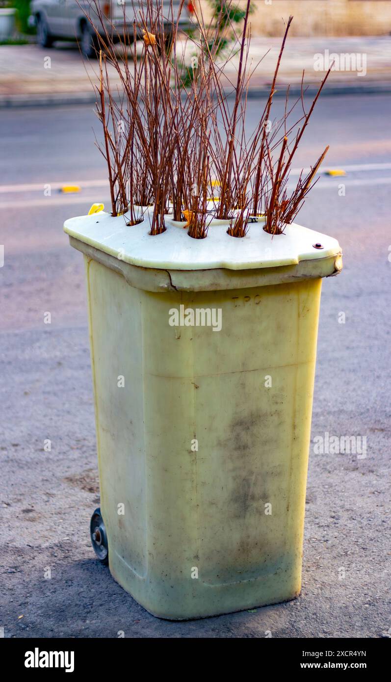 Innovation shop hi-res stock photography and images - Alamy