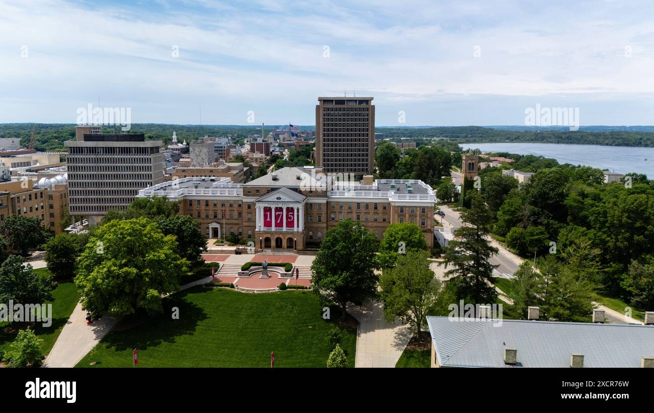 Van hise hall hi-res stock photography and images - Alamy