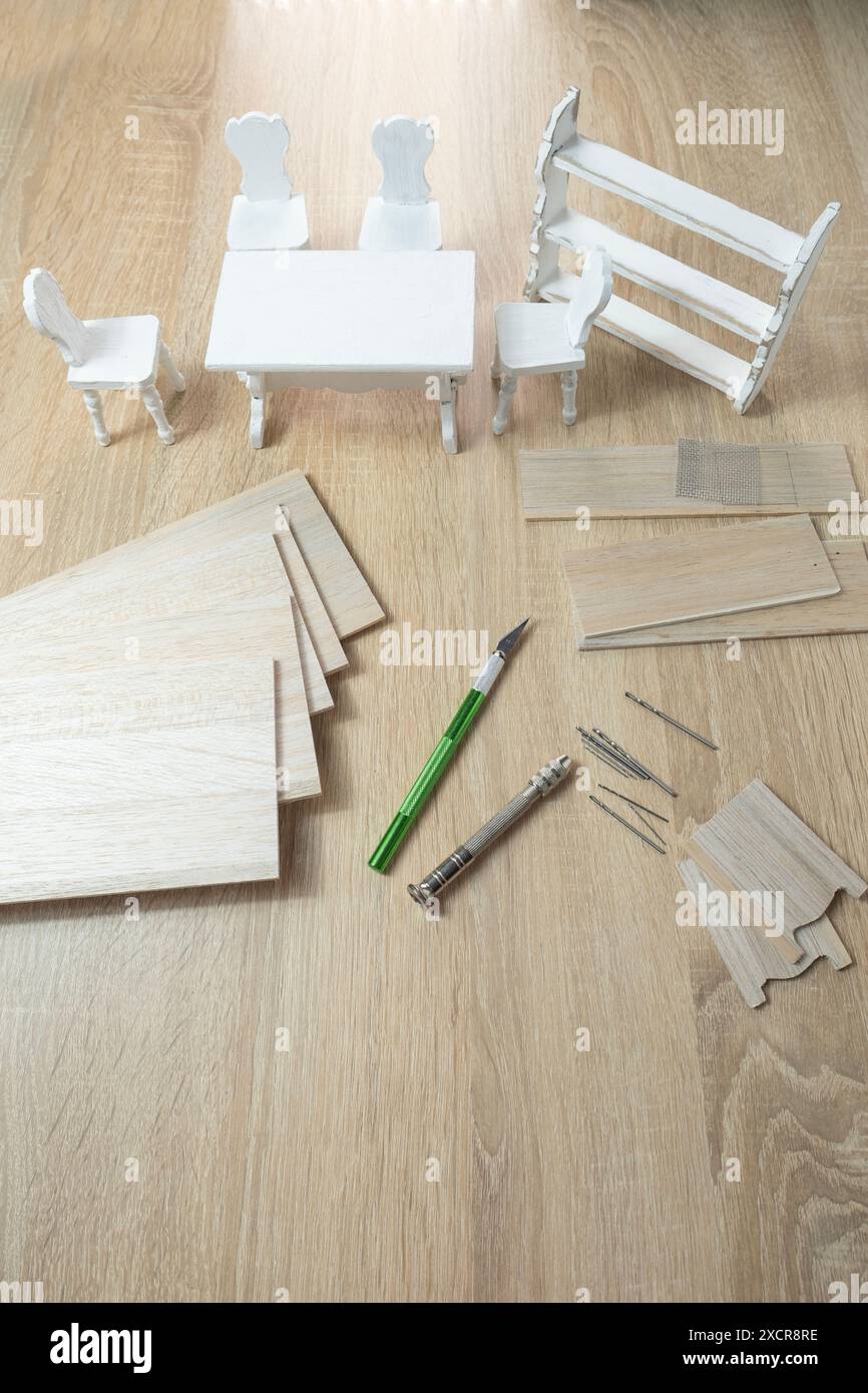 Balsa wood cutter hi-res stock photography and images - Alamy