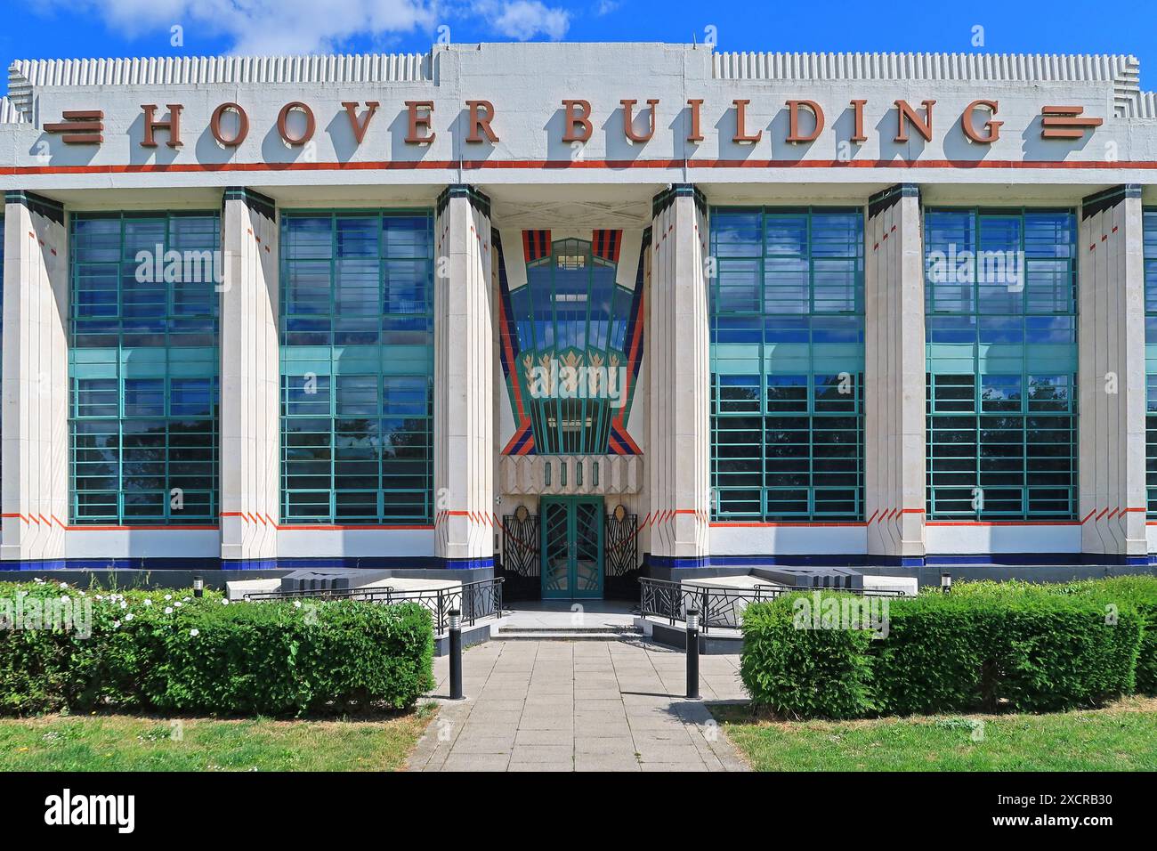 Main facade of the famous Art Deco Hoover factory building, Perivale ...