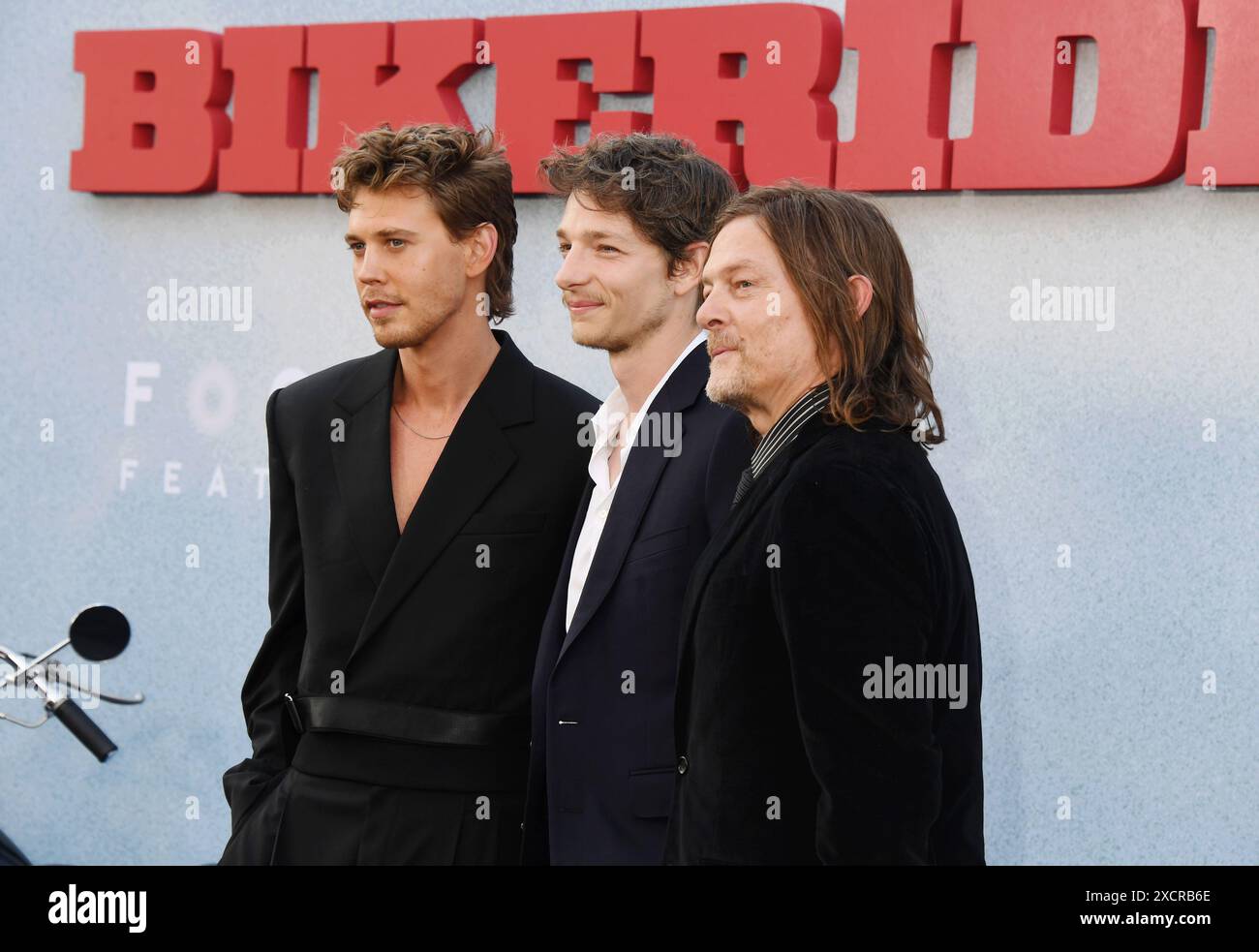 HOLLYWOOD, CALIFORNIA - JUNE 17: Austin Butler, Mike Faist, Norman ...