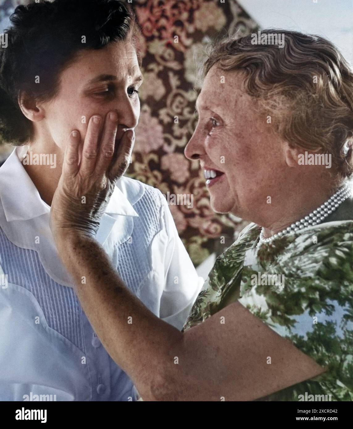 Helen Keller (June 27, 1880 - June 1, 1968) at her home in Westport, Connecticut. Circa 1958 ...