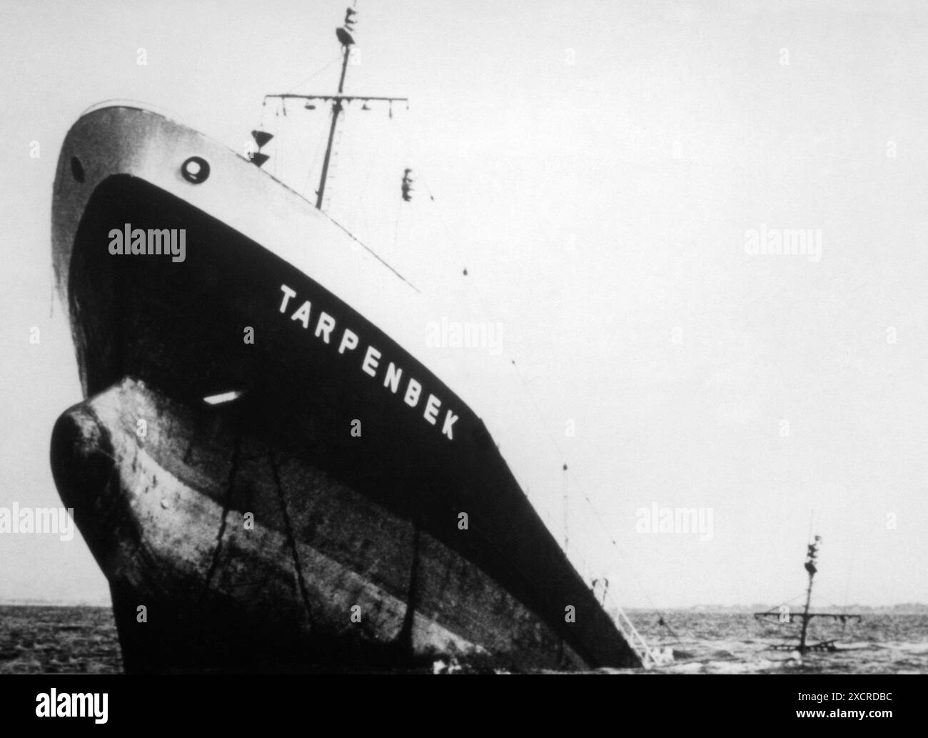 PICTURES OF YESTERYEAR managed by PPL PHOTO AGENCY - copyright reserved ...