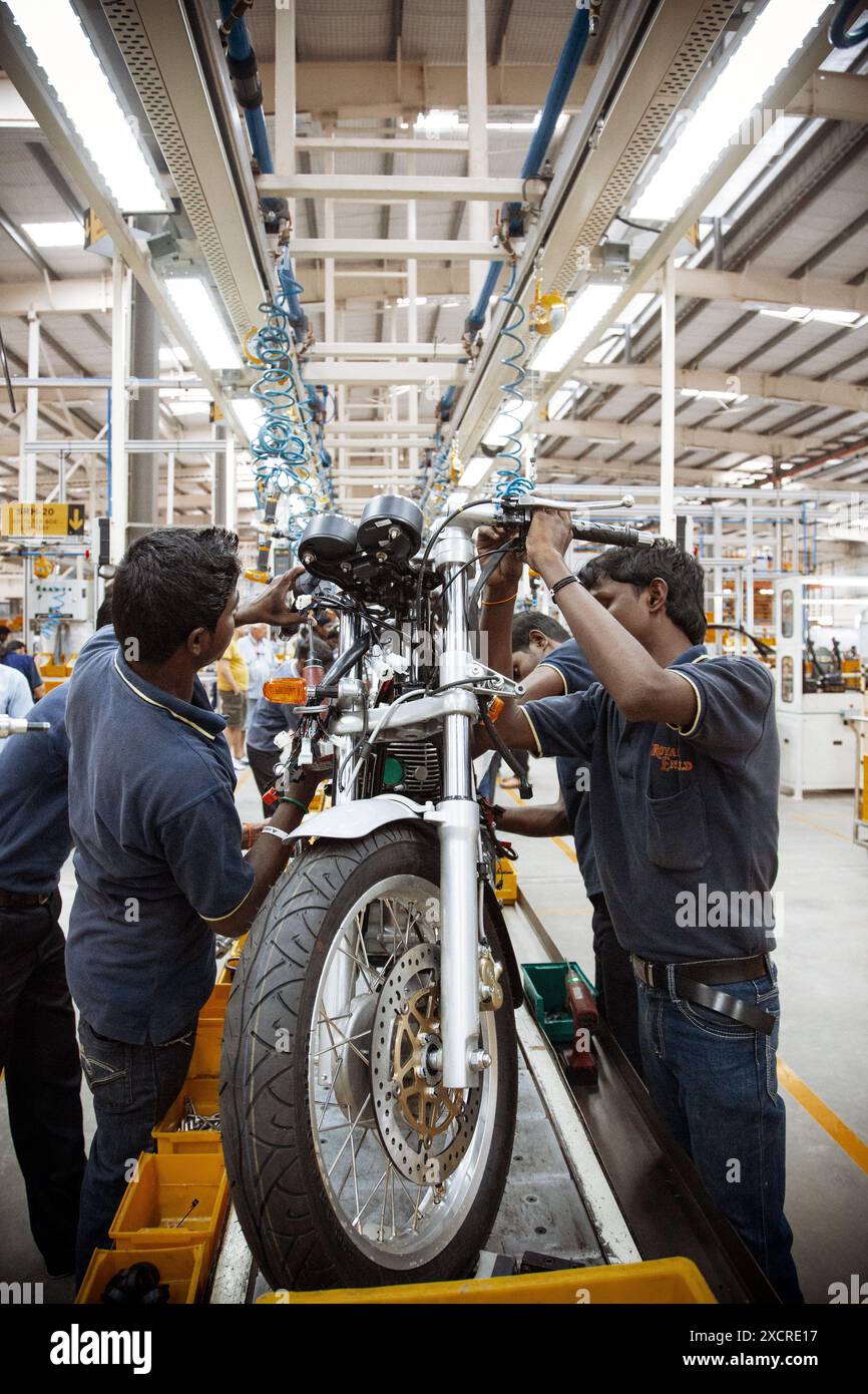 Motos royal enfield hi-res stock photography and images - Alamy