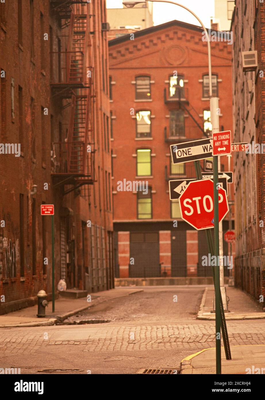 New york view 2000 hi-res stock photography and images - Alamy