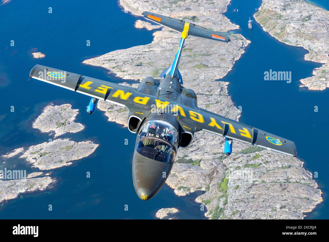 Saab 105 swedish aircraft hi-res stock photography and images - Alamy
