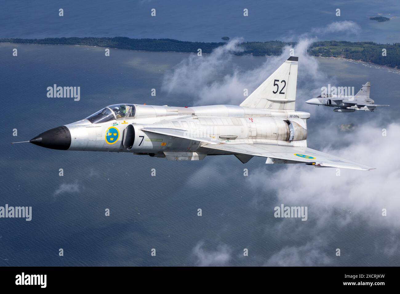 Saab ajs 37 viggen jet hi-res stock photography and images - Alamy