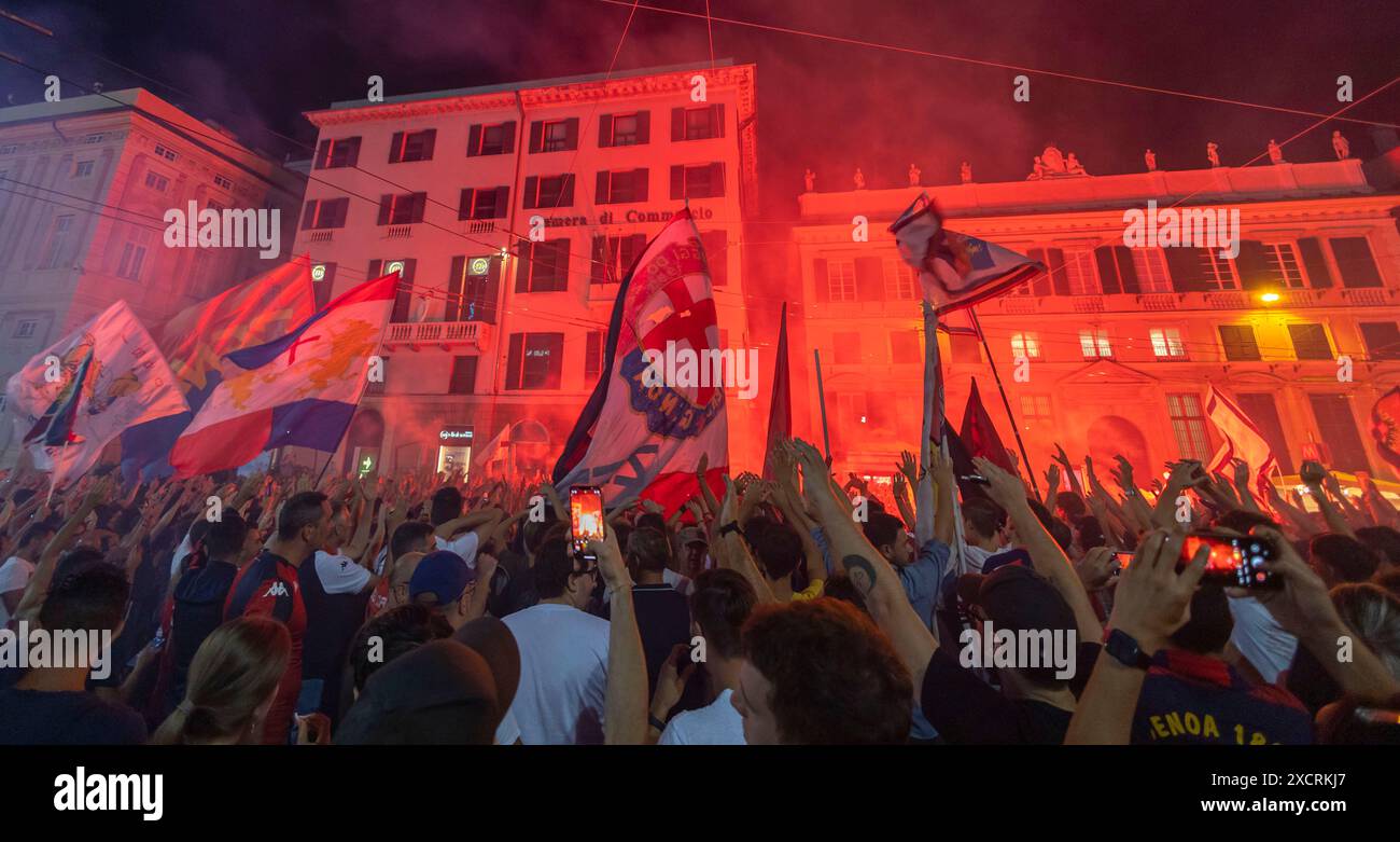 Genoa fans hi-res stock photography and images - Alamy