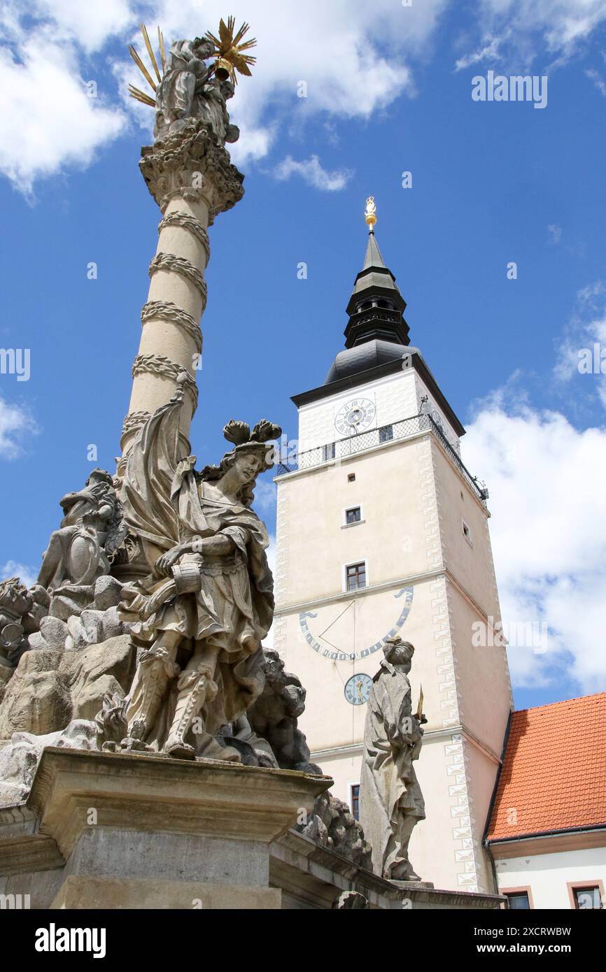 Trinity depiction hi-res stock photography and images - Alamy