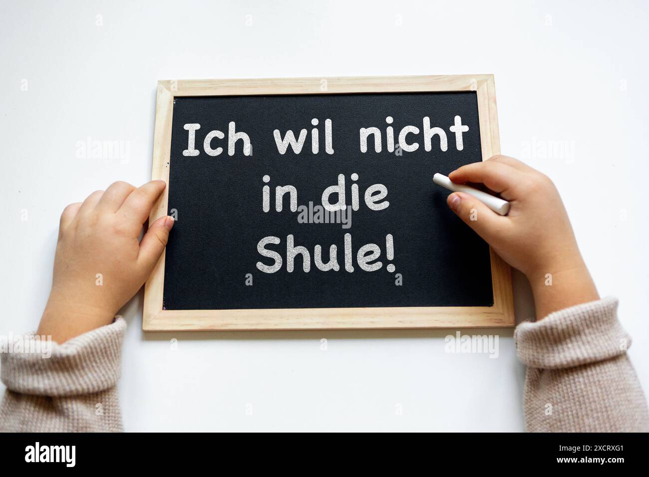 Auf eine tafel schreiben hi-res stock photography and images - Alamy