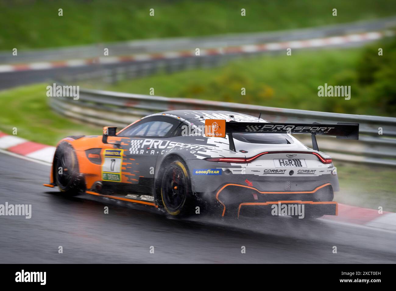 Racing Cars at the Nurburgring 24 hour race Stock Photo - Alamy